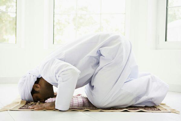 Cara Memperolehi Khusyuk Dalam Solat