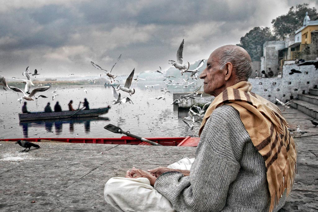 7 Cara Bagaimana Ingin Dicintai Allah